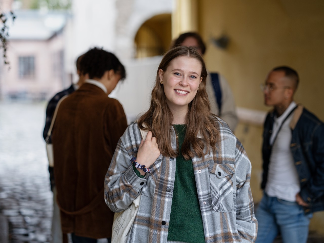 Flytte hjemmefra? Disse forsikringene trenger du | SpareBank 1